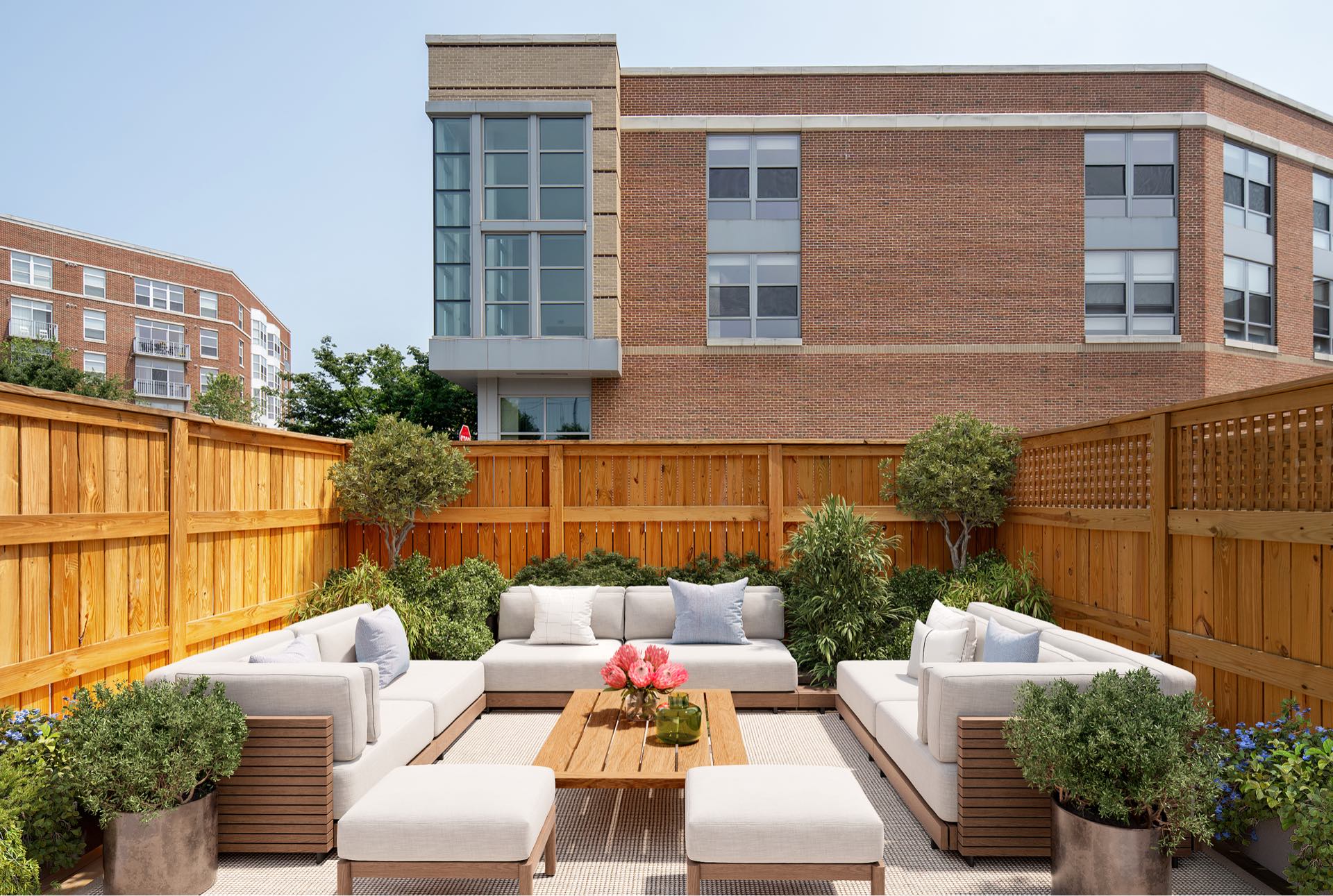 Cathedral Heights Apartment Photos - Cathedral Commons Gallery